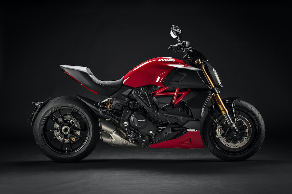 Ducati 2020 Model Lineup - SportBikes Inc Magazine