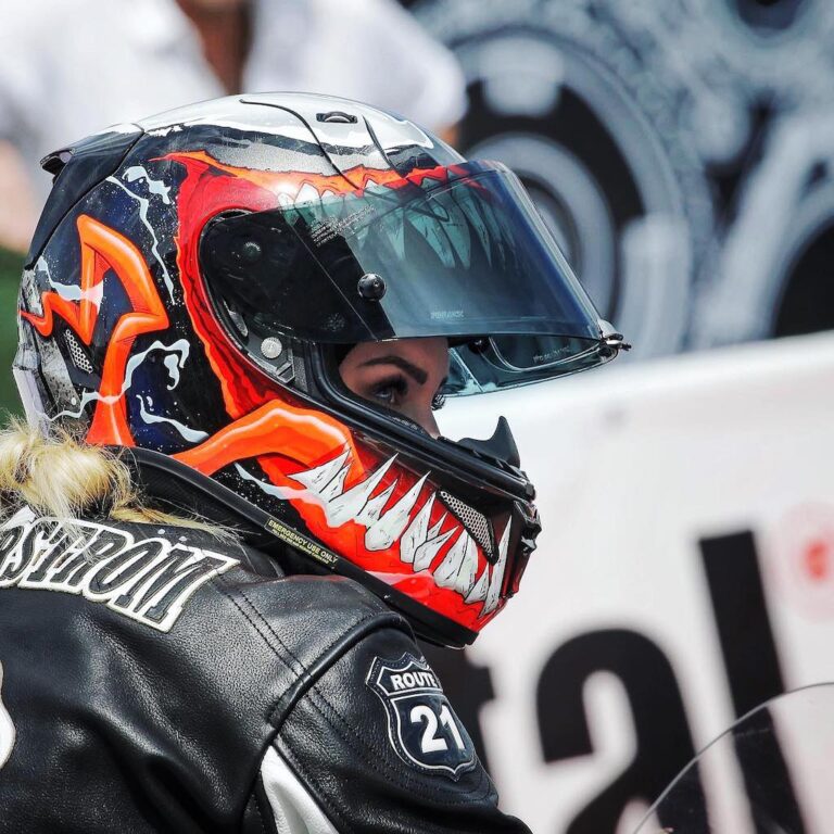 Featured Rider Ida Zetterström - SportBikes Inc Magazine