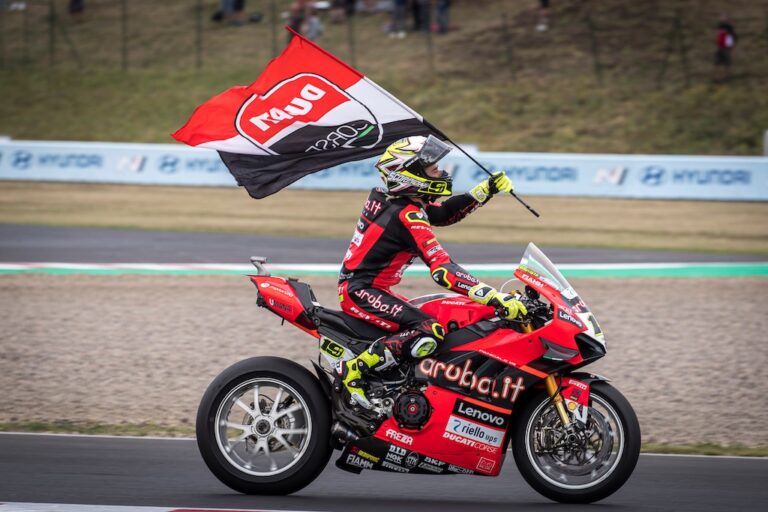 Alvaro Bautista, Aruba.it Racing-Ducati re-up for 2023