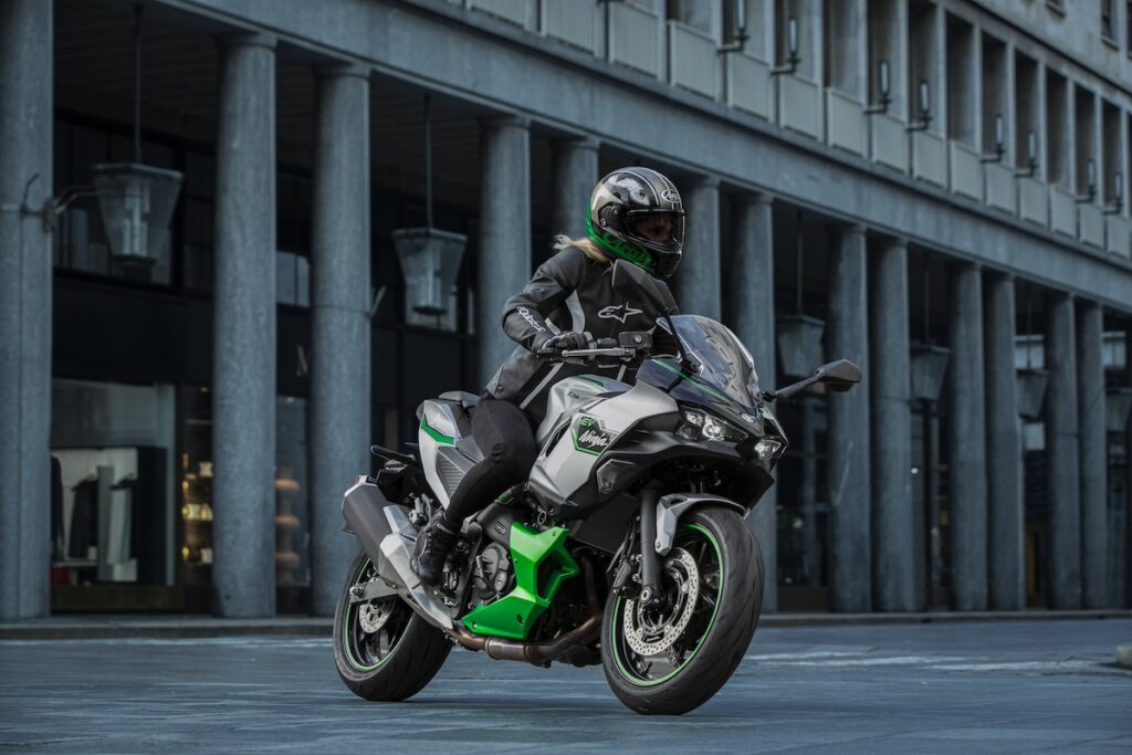 Kawasaki Ninja 7 Hybrid - First Look - SportBikes Inc Magazine
