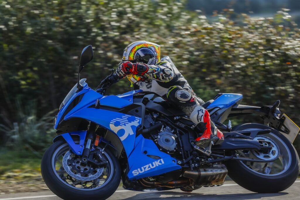 Suzuki GSX-8R - First Ride Review - SportBikes Inc Magazine