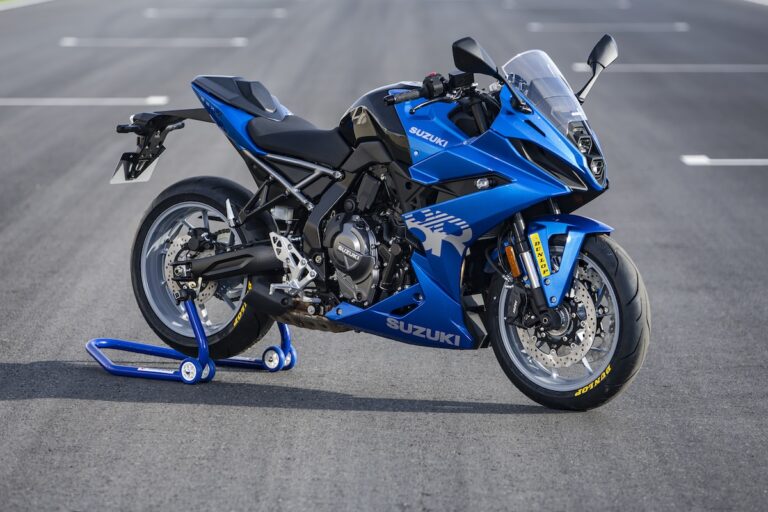 Suzuki GSX-8R - First Ride Review - SportBikes Inc Magazine