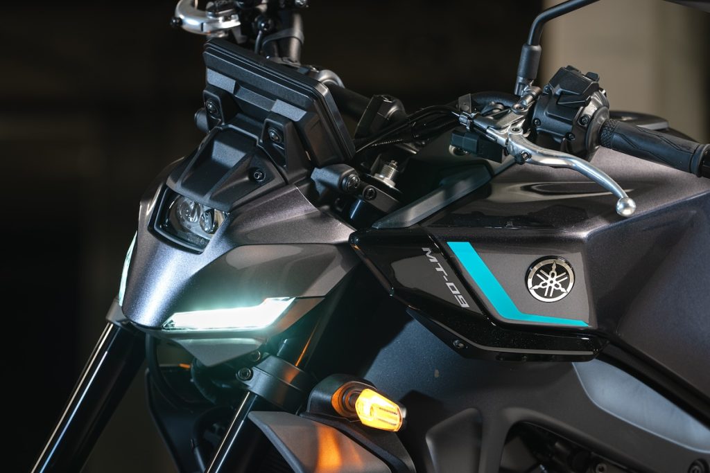 Yamaha MT-09 2024 - First Ride Review - SportBikes Inc Magazine